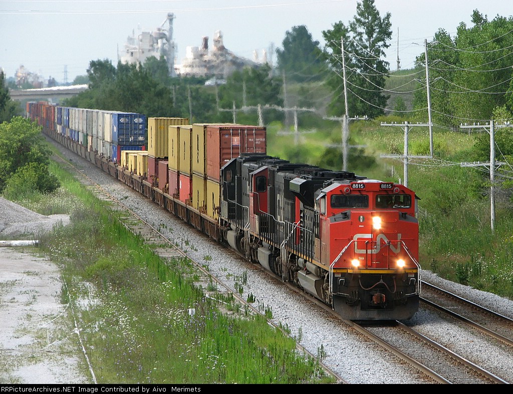 CN 8815 at Mile 55 Dundas Sub.